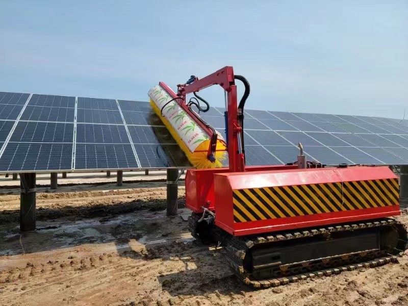ODM Cleaning Equipment Machines Crawler Solar Panel Cleaning Machine video